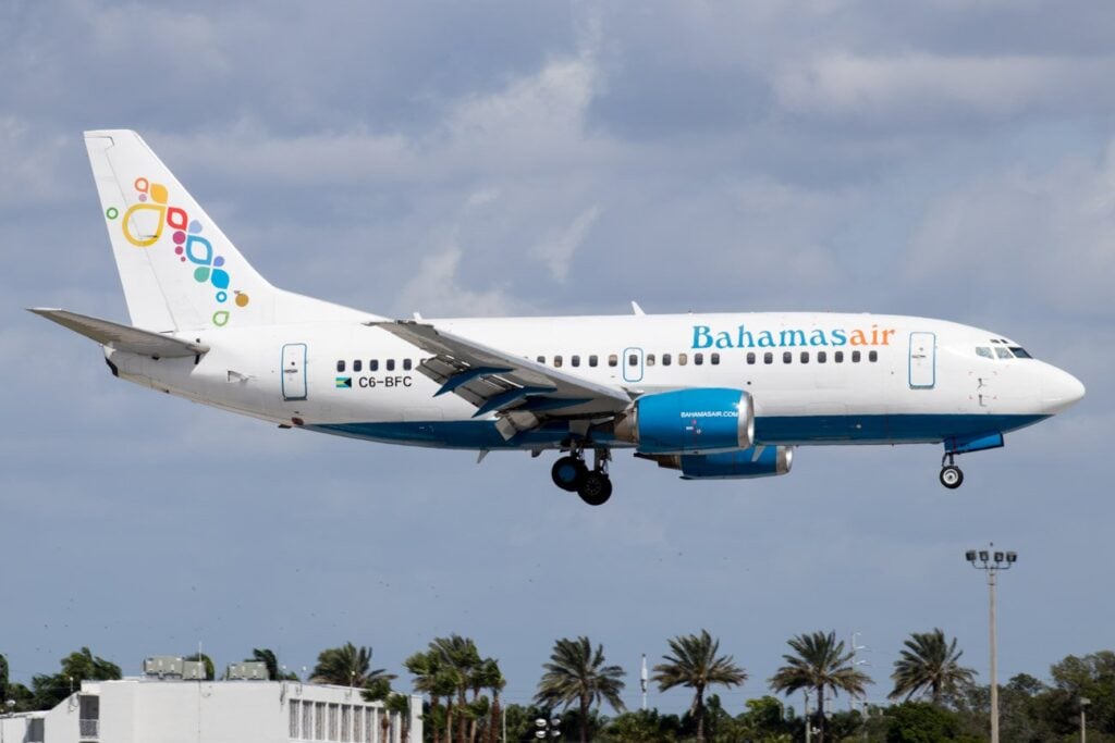 Boeing 737 vs. 757: How Do They Compare? - KN Aviation