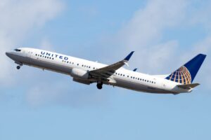 Boeing 737 vs. 757: How Do They Compare? - KN Aviation