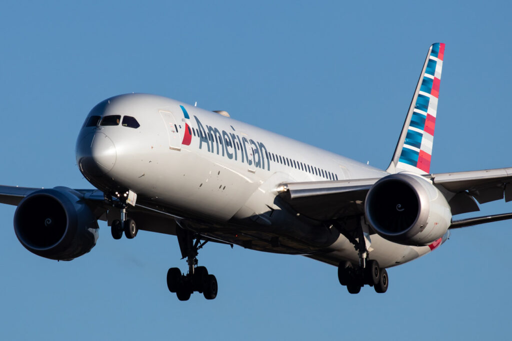 Airbus A330 vs. Boeing 787: How Do They Compare? - KN Aviation
